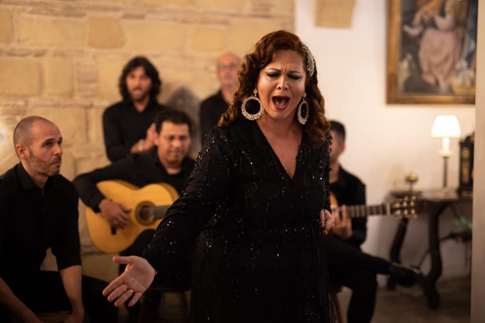 Tamara de Tañé presenta su vídeo ‘Mis tres puñales’, homenaje a Rafael ...