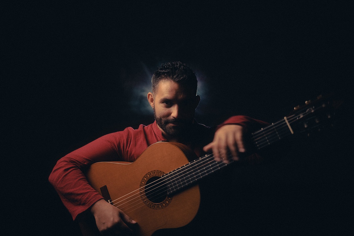 Abraham Lojo lanza Calle Cruces, su primer disco – Los Caminos del Cante